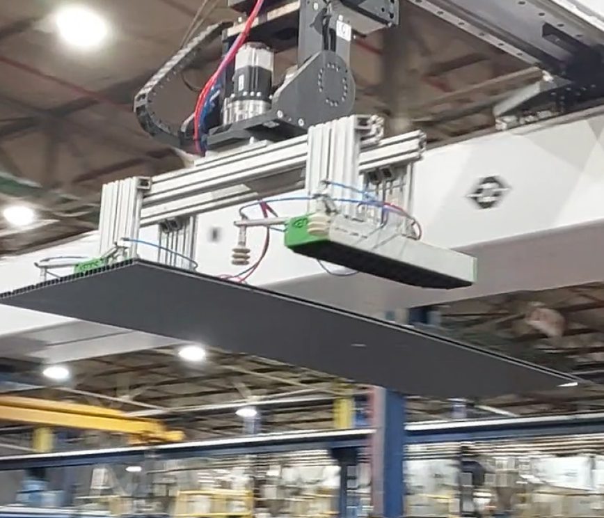 Designing a Vacuum Lifting Solution for Keter